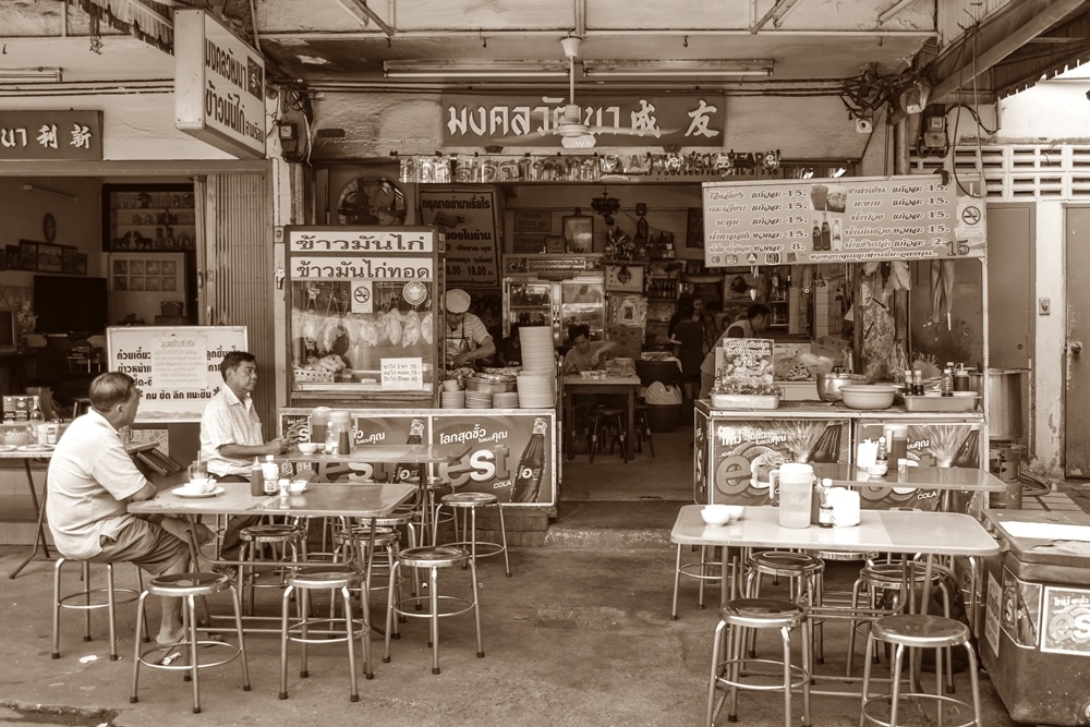 THE TASTE THROUGH TIME : พิสูจน์รสชาติผ่านกาลเวลาแห่งย่านพหลโยธิน